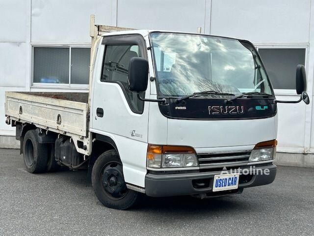 Isuzu ELF kamion s ravnom platformom