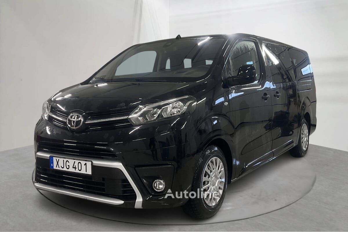 Prodaje se Toyota Proace putnički minibus na aukciji