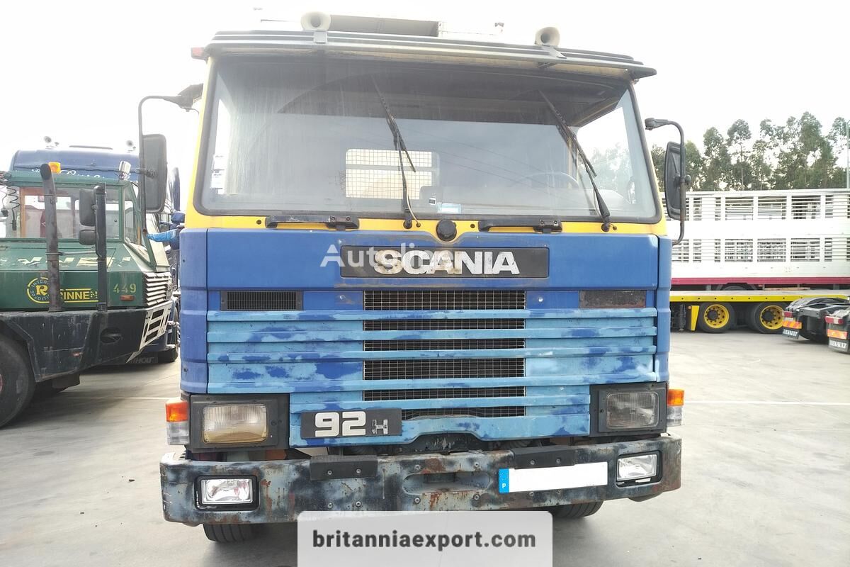 Scania 92H | 4x2 6 Tyres | Manual Pump | On Springs | 19 Ton kamion furgon