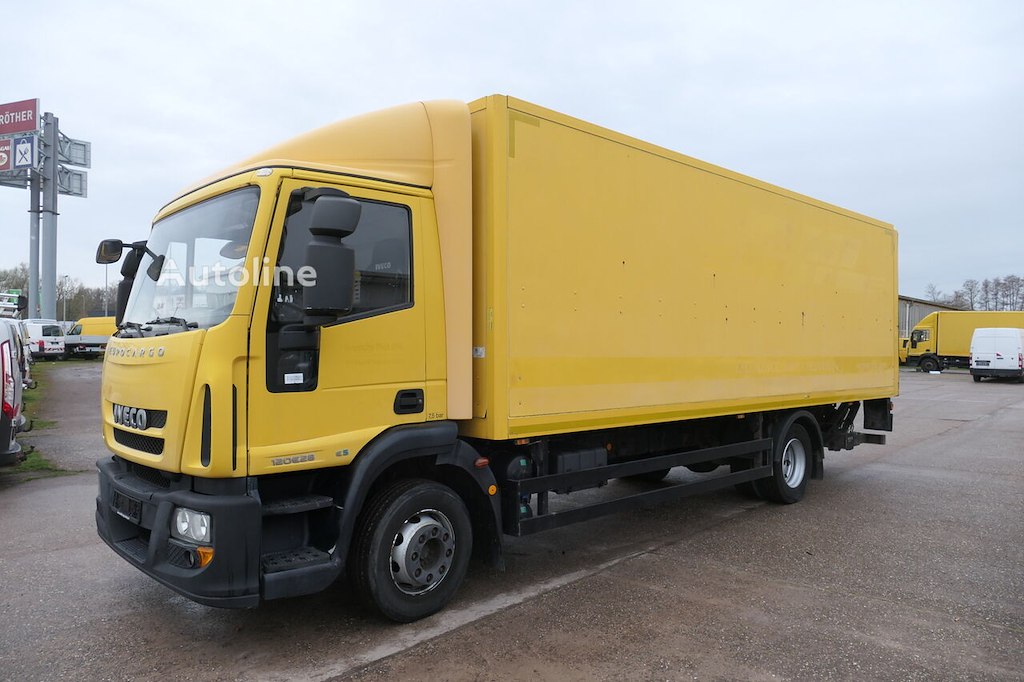 IVECO EuroCargo ML 120 E 28 AHK kamion furgon