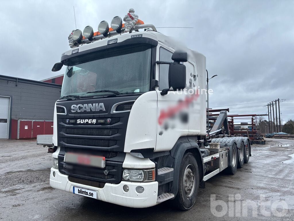 Prodaje se Scania R520LB8X4*4HNB rol kiper sa kukom na aukciji