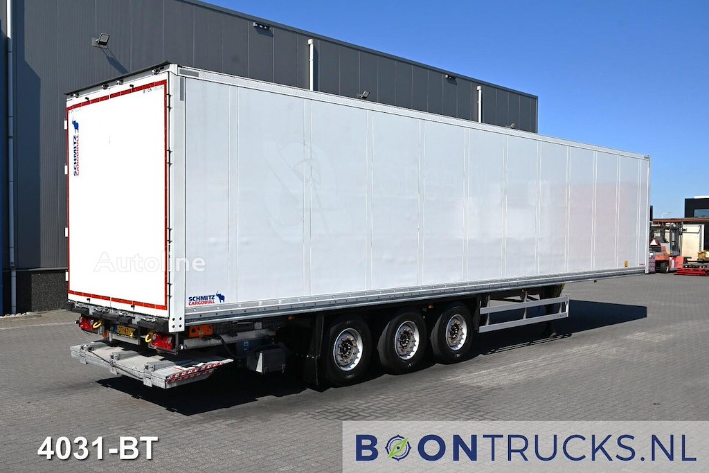 Schmitz Cargobull SCB*S3B BOX 13.60 | TAIL LIFT * 2.5 T * LIFT AXLE * GALVANISED * furgon poluprikolica