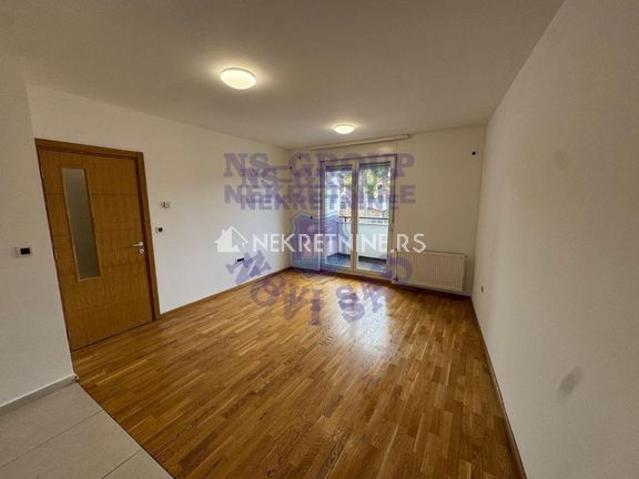 Na prodaju se nudi komforan stan površine 64m²!