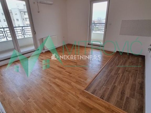 Stan,NOVI SAD,BULEVAR PATRIJARHA PAVLA,kv: 63.00, € 169950, ID: 1004048