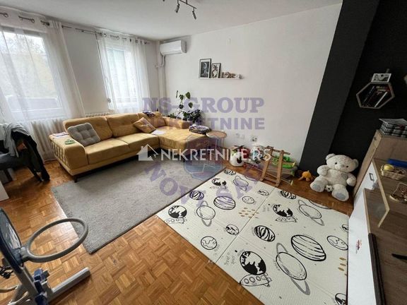 567694-Dvoiposoban-69m2-Nova detelinara