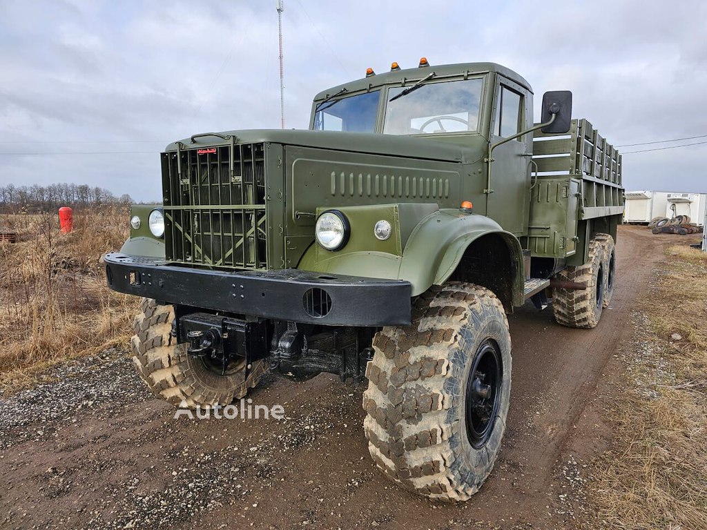 KrAZ 255B vojni kamion