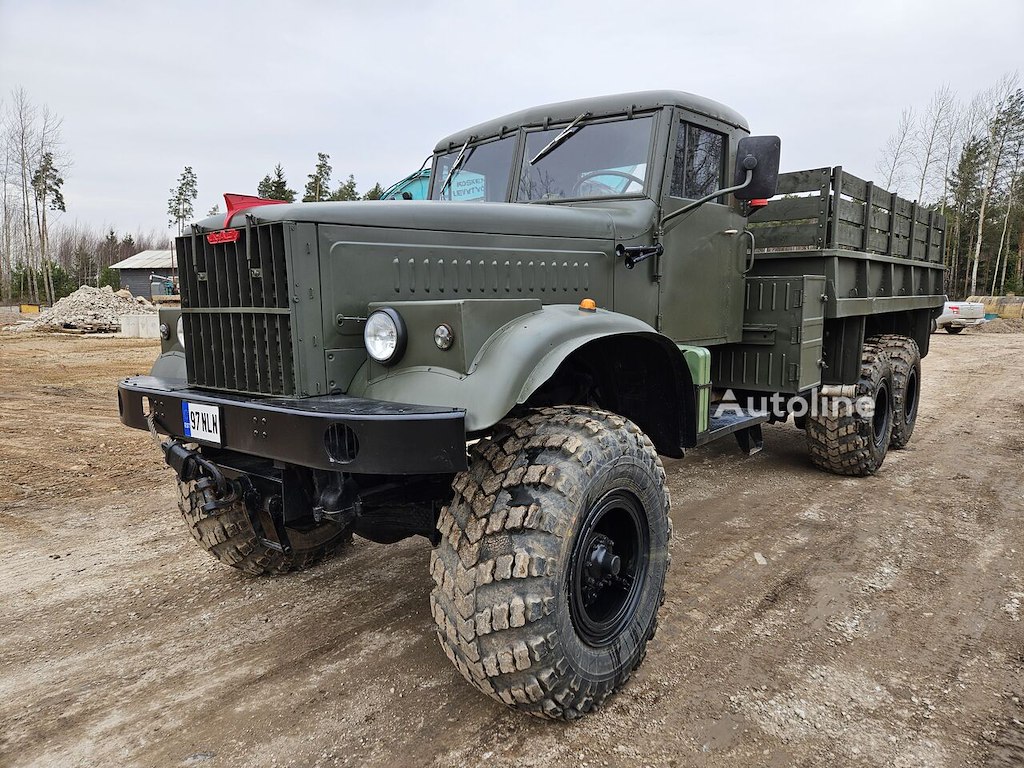 KrAZ 255B vojni kamion