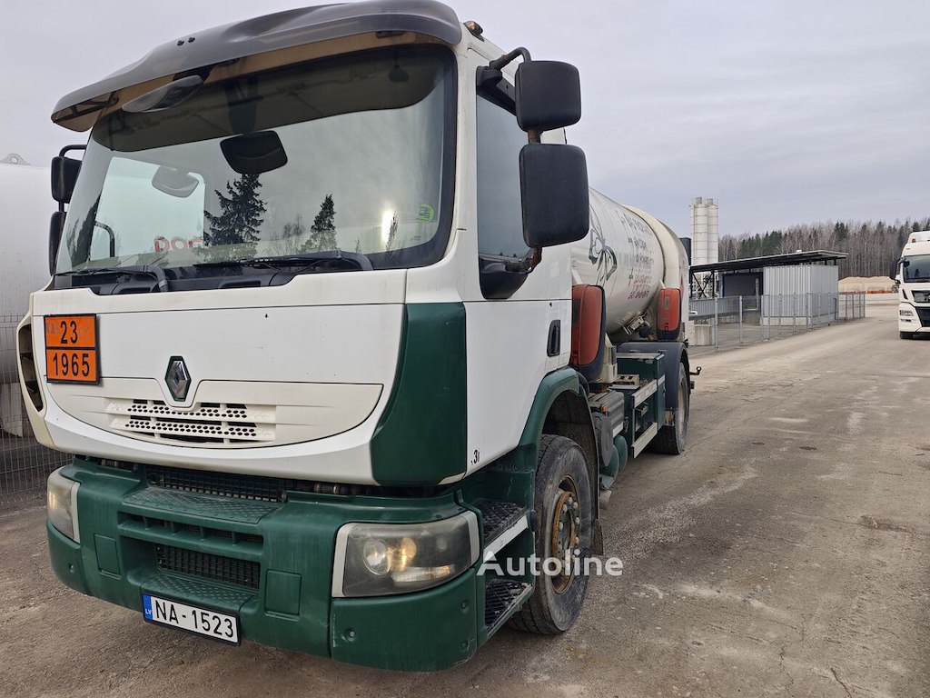 Renault Premium kamion za transport gasa