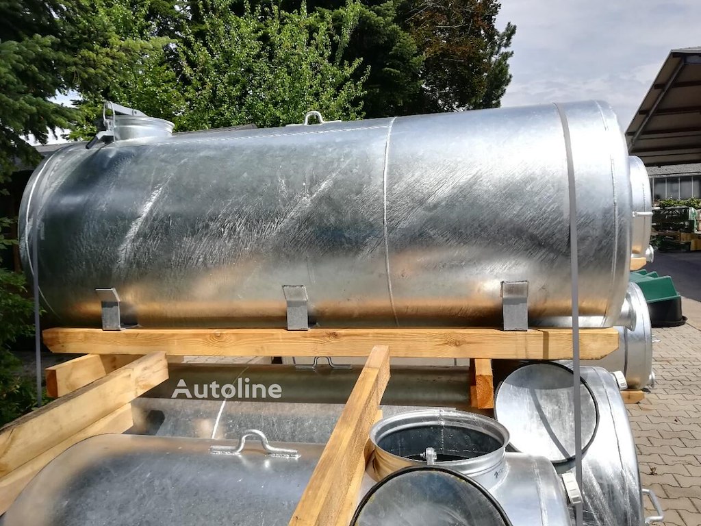Novi Keine Angabe Wasserfass 1500 L rezervoar za vodu