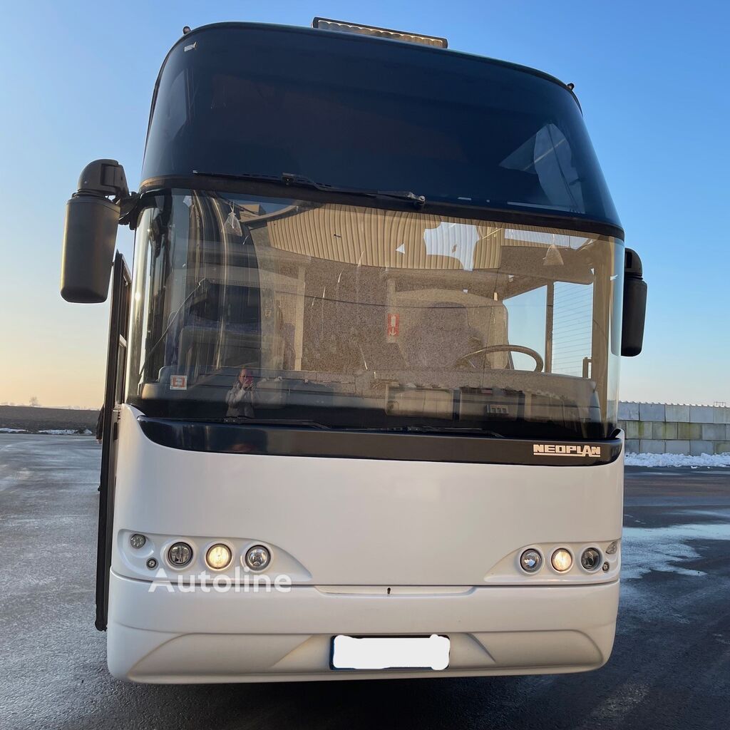 Neoplan Cityliner N1116 turistički autobus