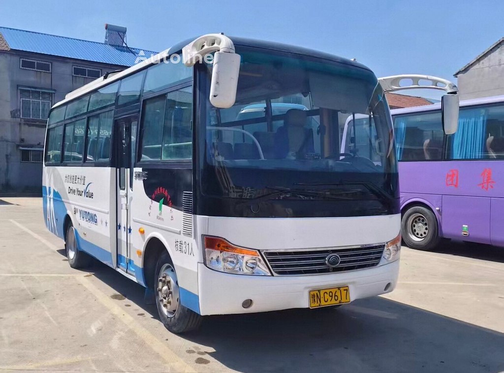 Yutong ZK6752 školski autobus