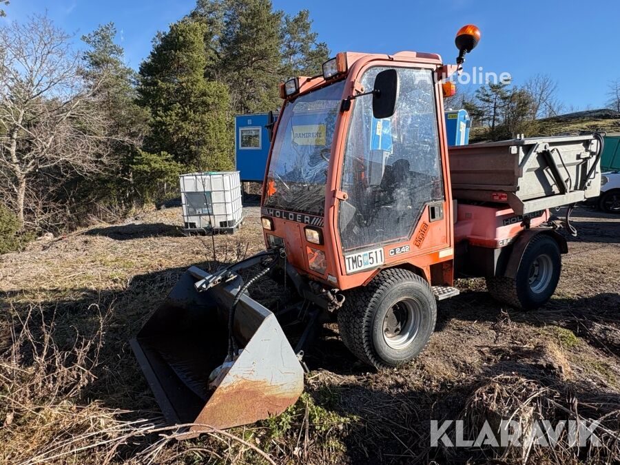 Prodaje se Holder C 2.42 univerzalnu komunalnu mašinu na aukciji