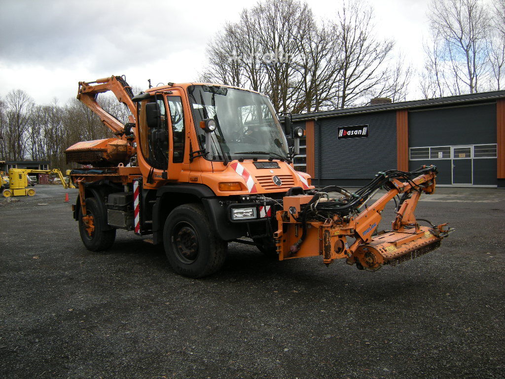 Mercedes-Benz Unimog U400 Mähzug, Mulag univerzalna komunalna mašina