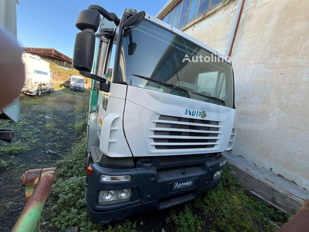 Prodaje se IVECO Magirus kamion za smeće na aukciji