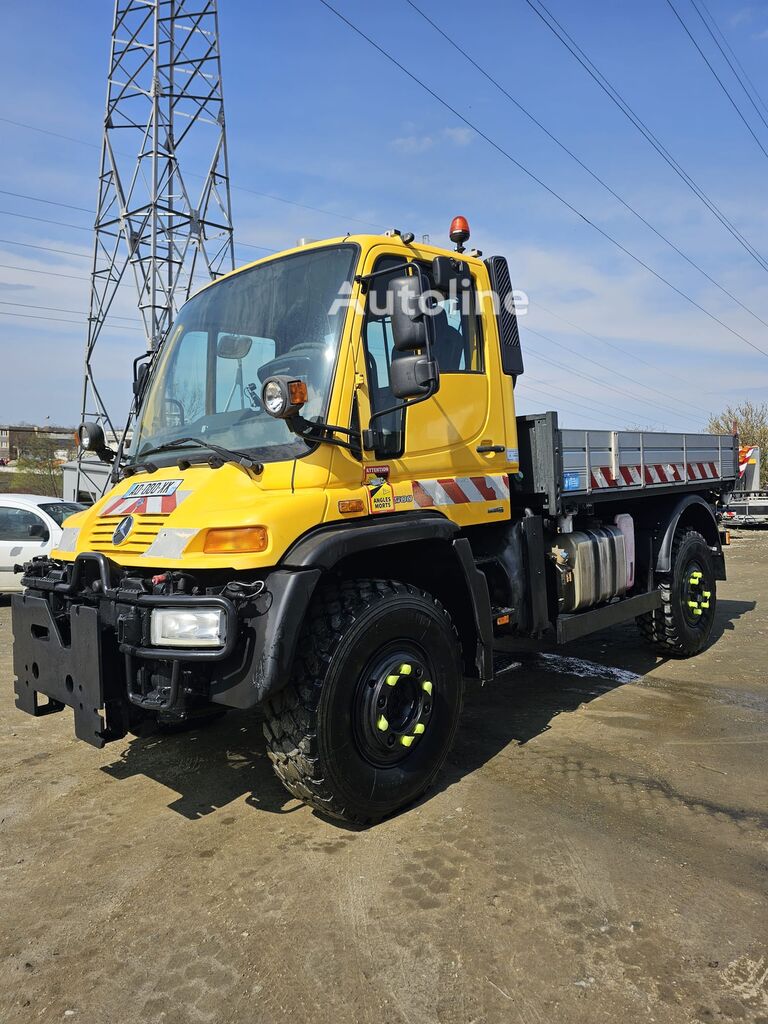 Mercedes-Benz Unimog U 500 univerzalna komunalna mašina