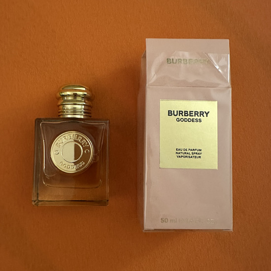 Burberry Goddess EDP