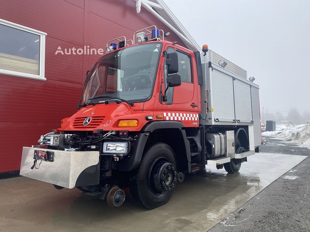Mercedes-Benz Unimog 4x4 vatrogasno vozilo