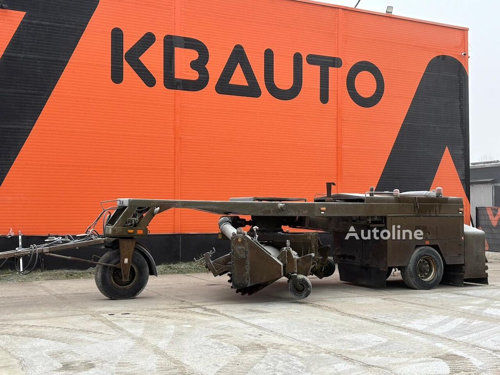 Schörling P17FV BROOM / BLOWER / 3053 HOURS vučeni čistač puteva
