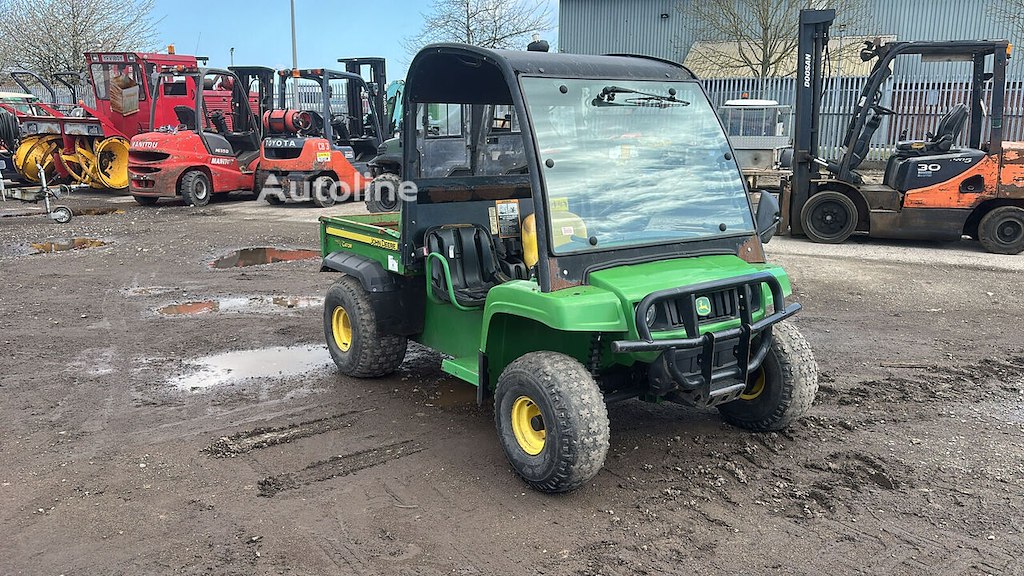 Prodaje se John Deere GATOR UTV na aukciji