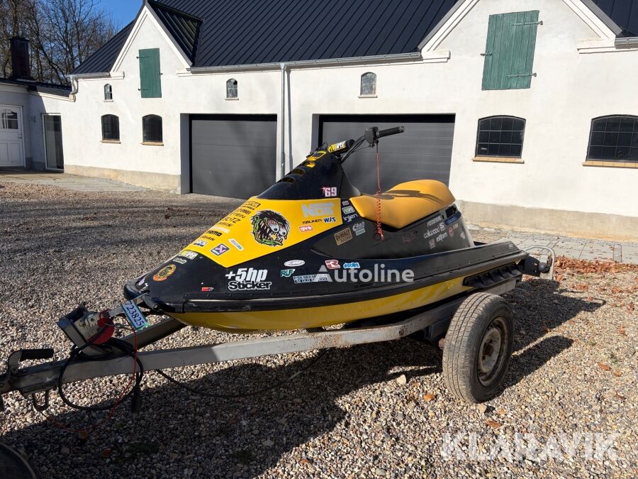 Prodaje se Polaris SL 1050 čamac na aukciji