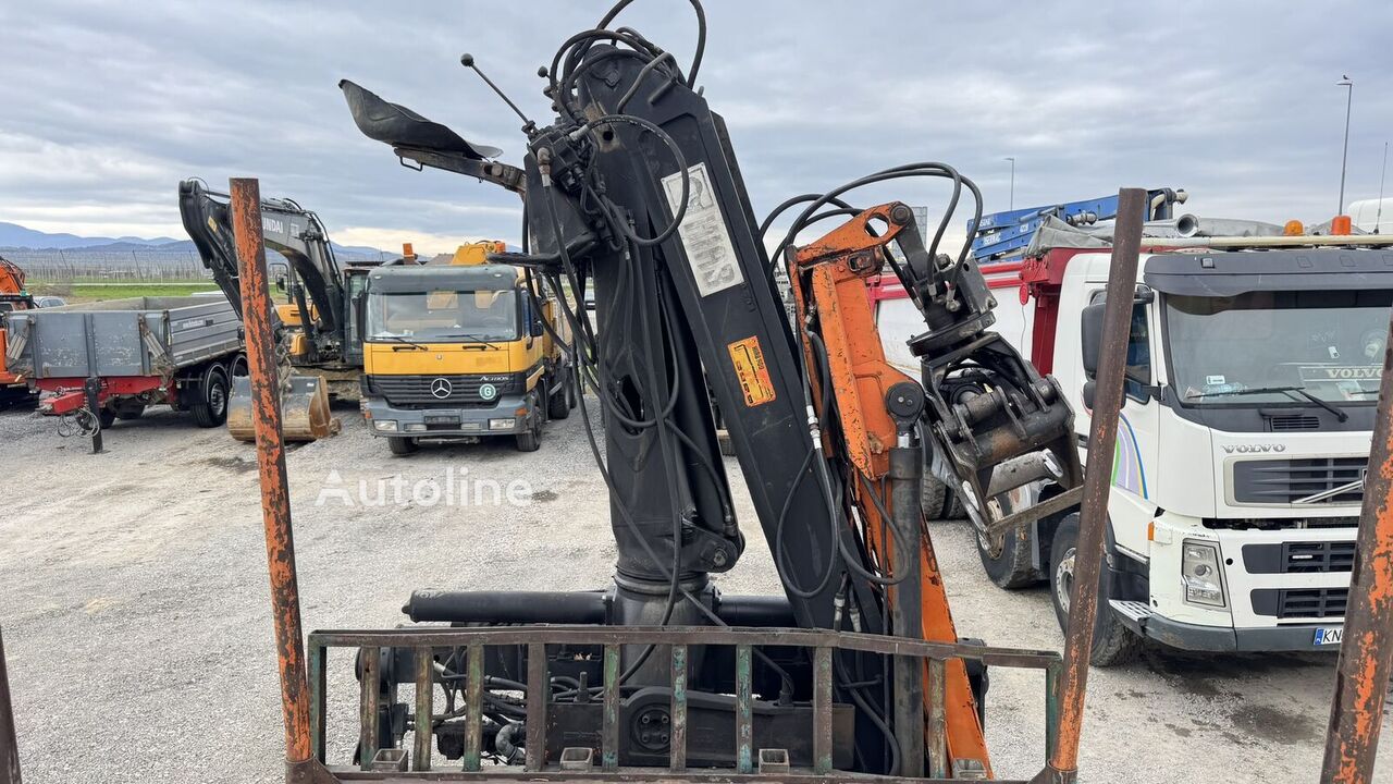 HIAB 900 autodizalica s kranom