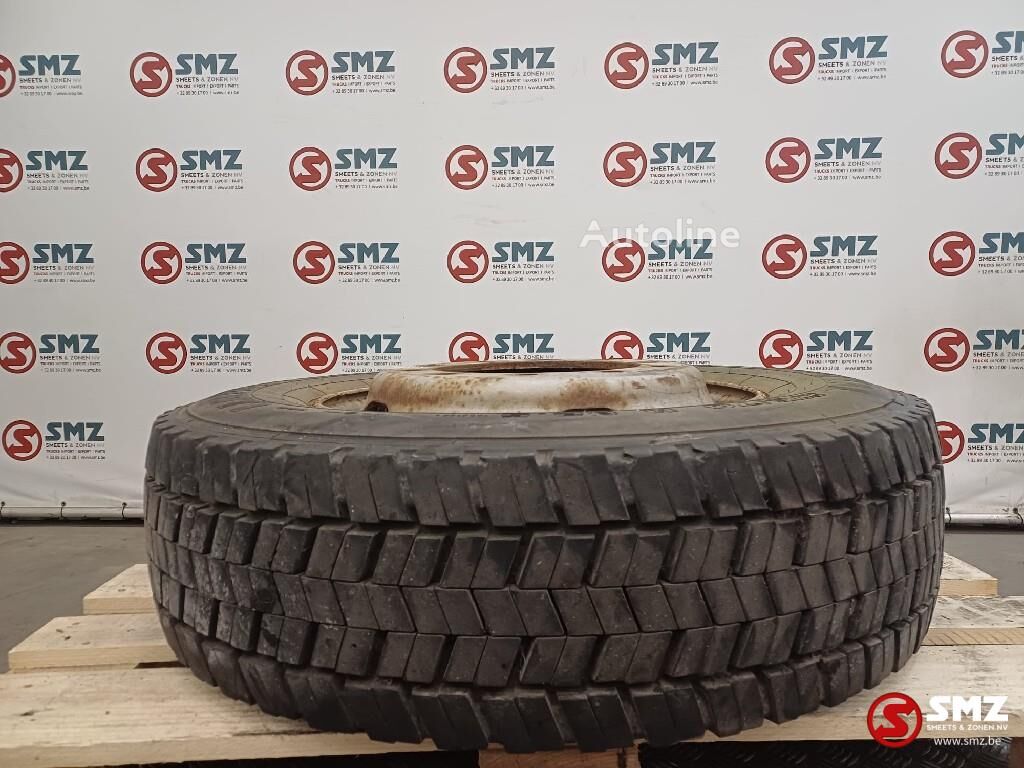 Uniroyal Occ vrachtwagenband Uniroyal 275/70R22.5 148/145L točak