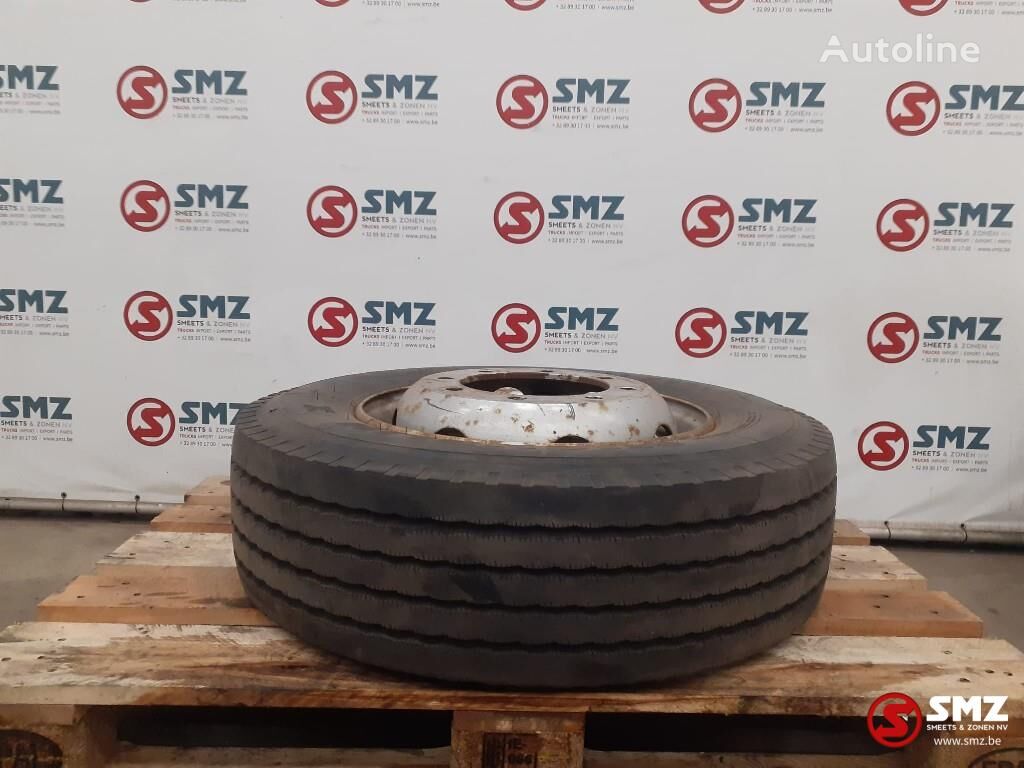 Michelin Occ vrachtwagenband Michelin 245/70R19.5 točak