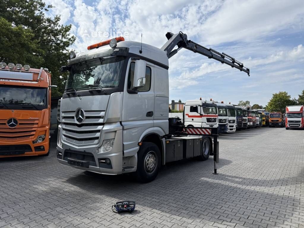 Mercedes-Benz Actros 1842LS Kran HMF 2020 bis 18 Meter tegljač