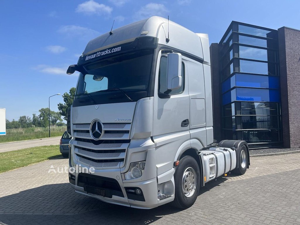 Mercedes-Benz Actros 1845 GigaSpace tegljač