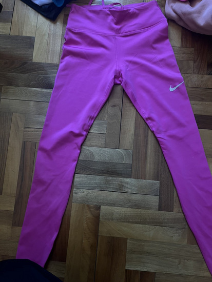 NOVO Nike ljubicaste helanke