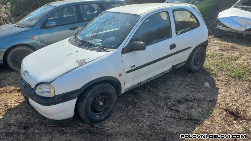 Opel Corsa 1.0 12v Kompletan Auto U Delovima