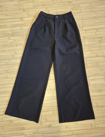 RASPRODAJA siroke pantalone