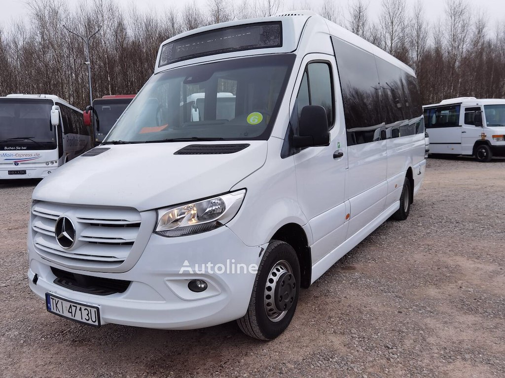 Mercedes-Benz Sprinter putnički minibus