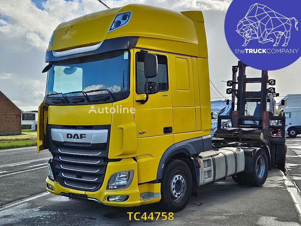 DAF XF Euro6 480 tegljač nakon udesa