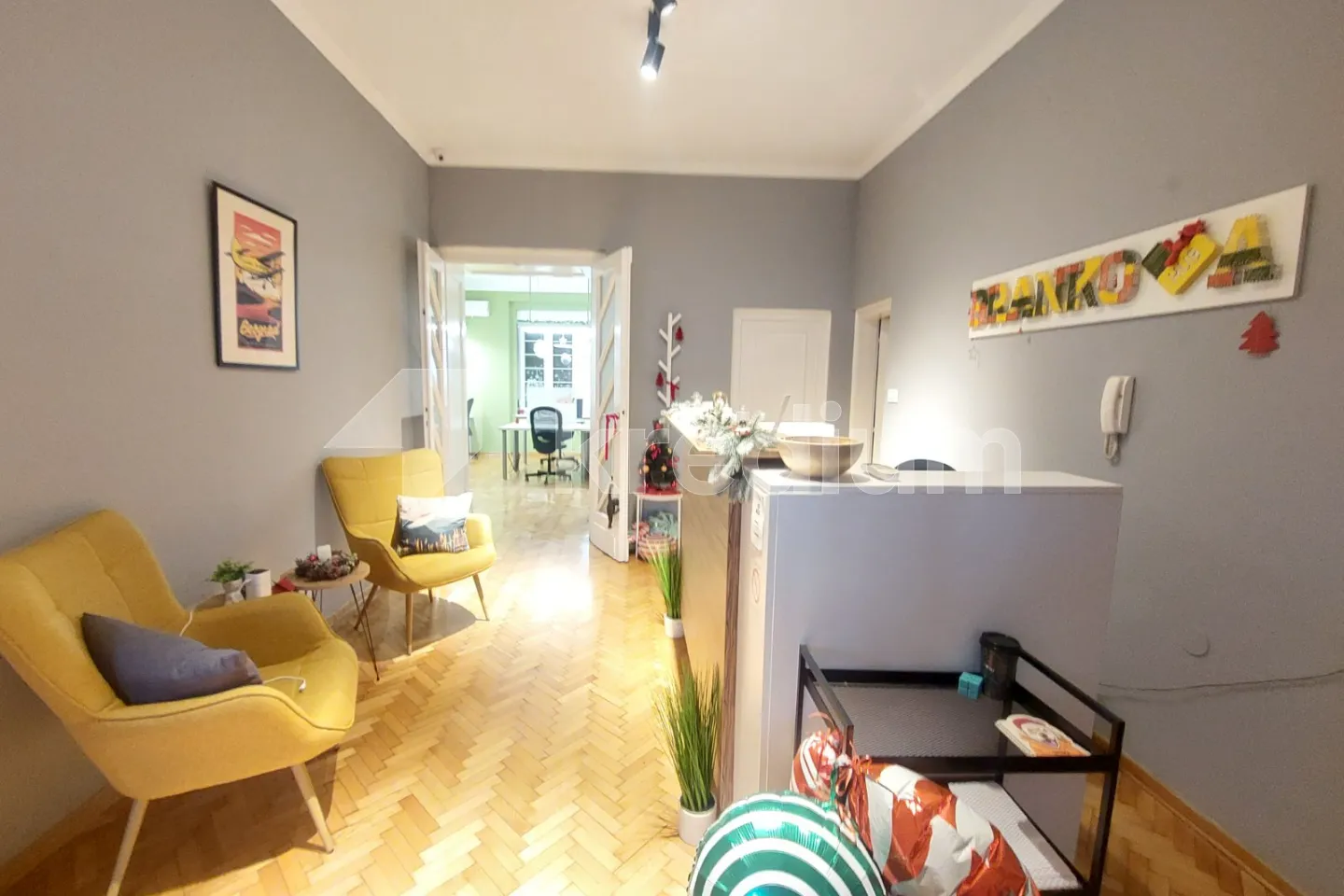 Brankova 01 | Poslovni prostor | Potpuno namešten | Odmah useljivo