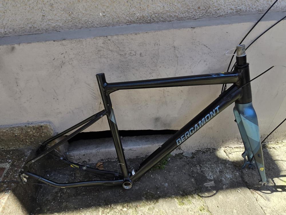 Bergamont gravel