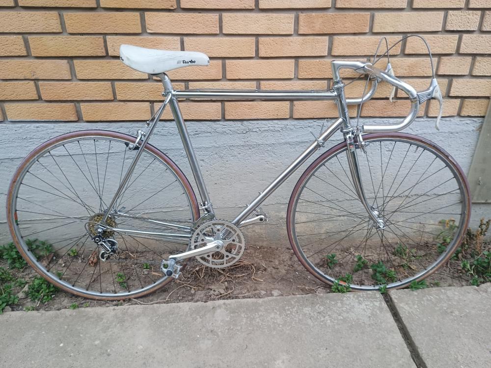 Restauracija Retro Vintage Celik Ramova