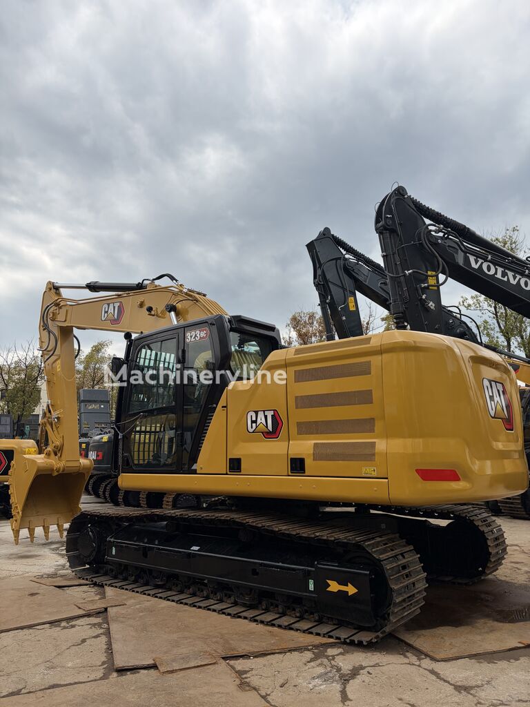 Caterpillar 323GC bager guseničar