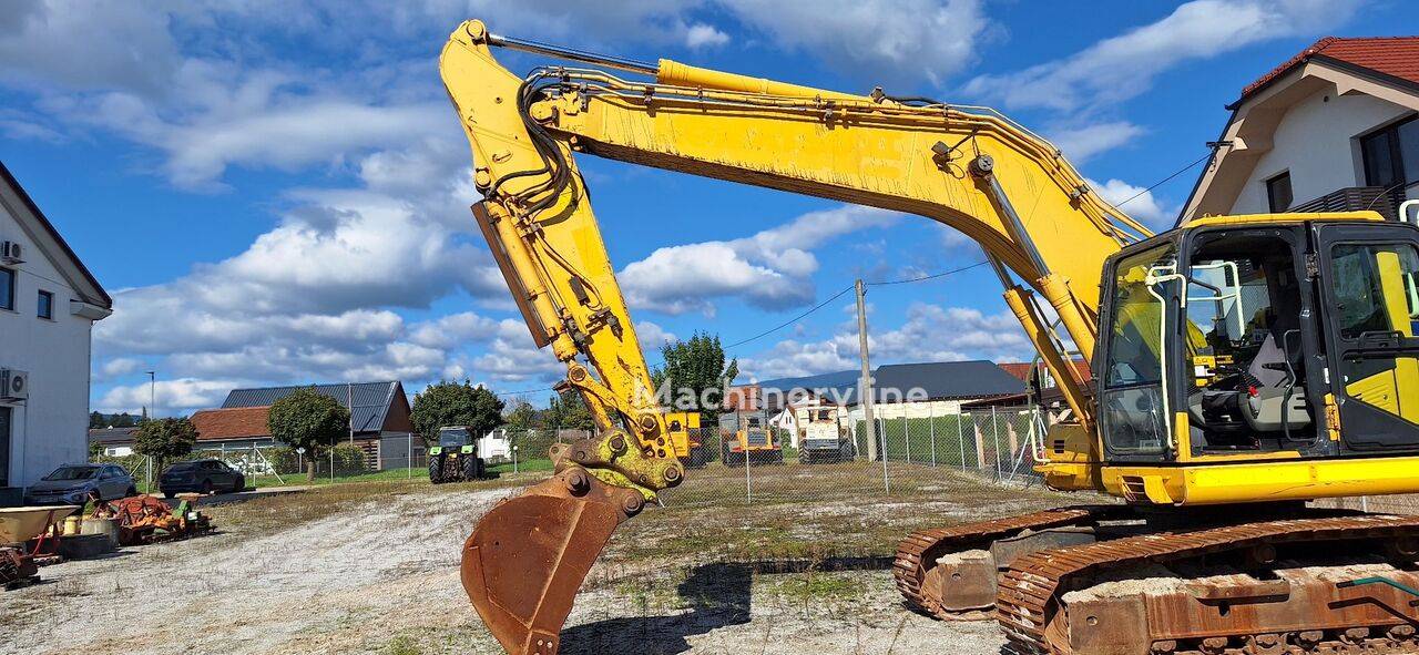 Komatsu PC 210 bager guseničar