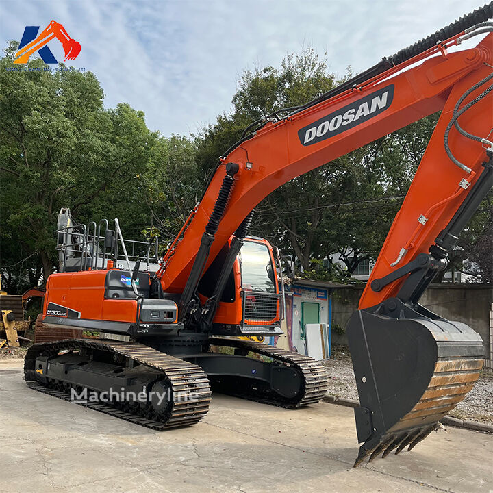 Doosan DX300LC-9C bager guseničar