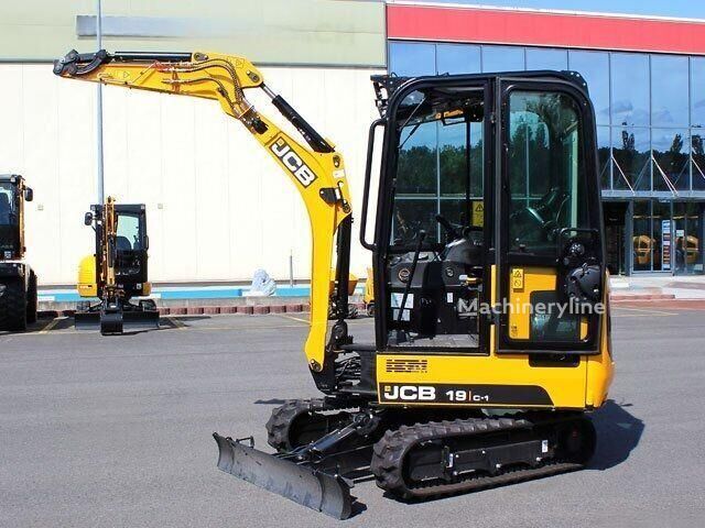 Novi JCB 19 C-1 PRO mini bager