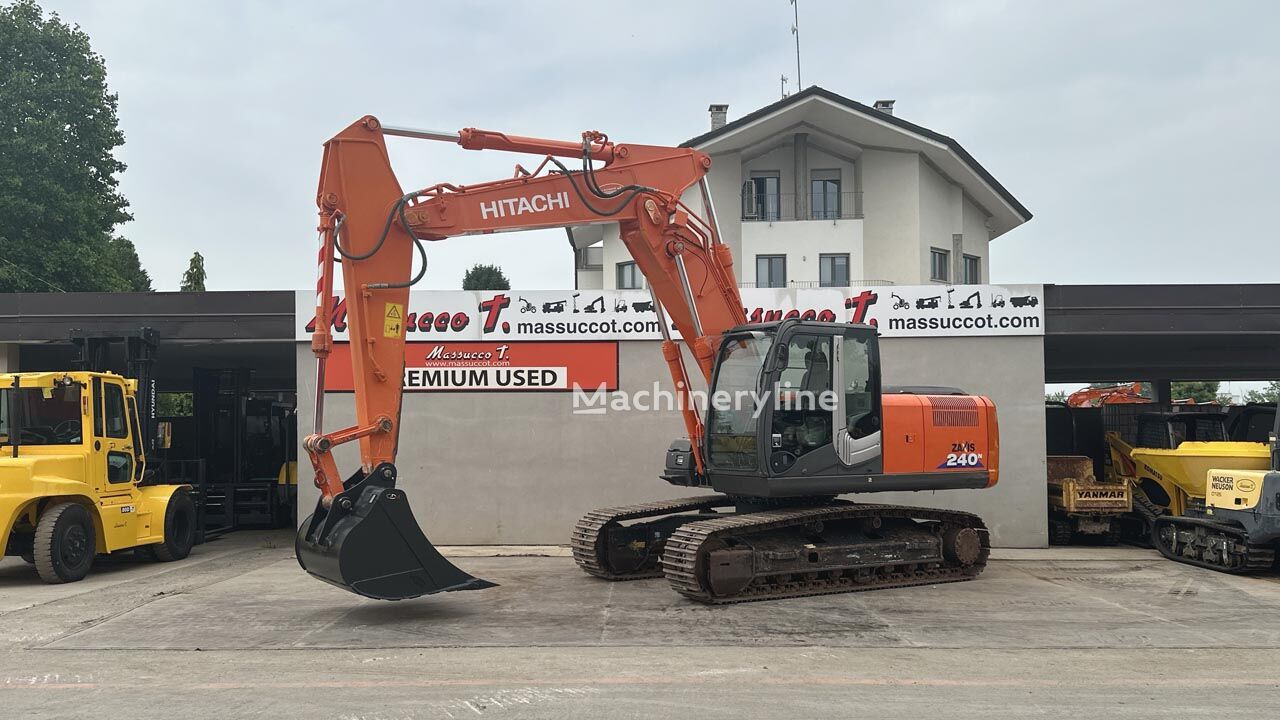 Hitachi ZX240N-3 bager guseničar
