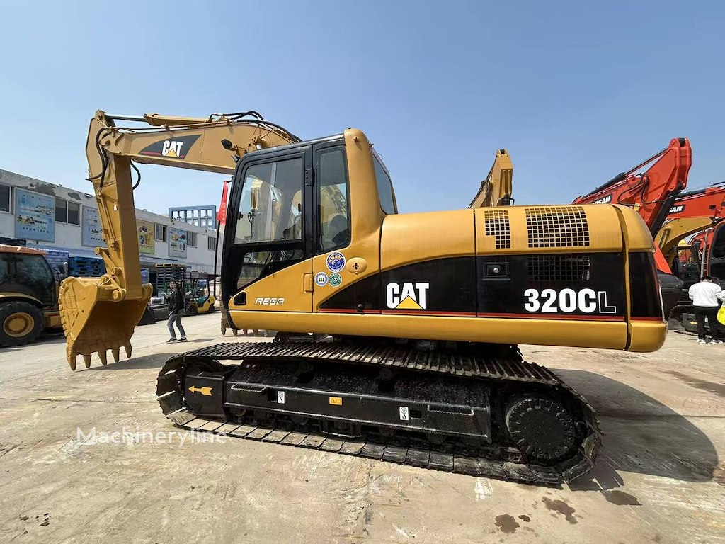Caterpillar 320CL bager guseničar