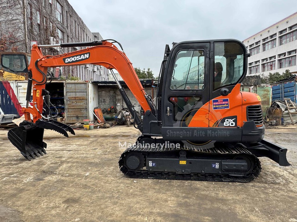 Doosan DX60 mini bager