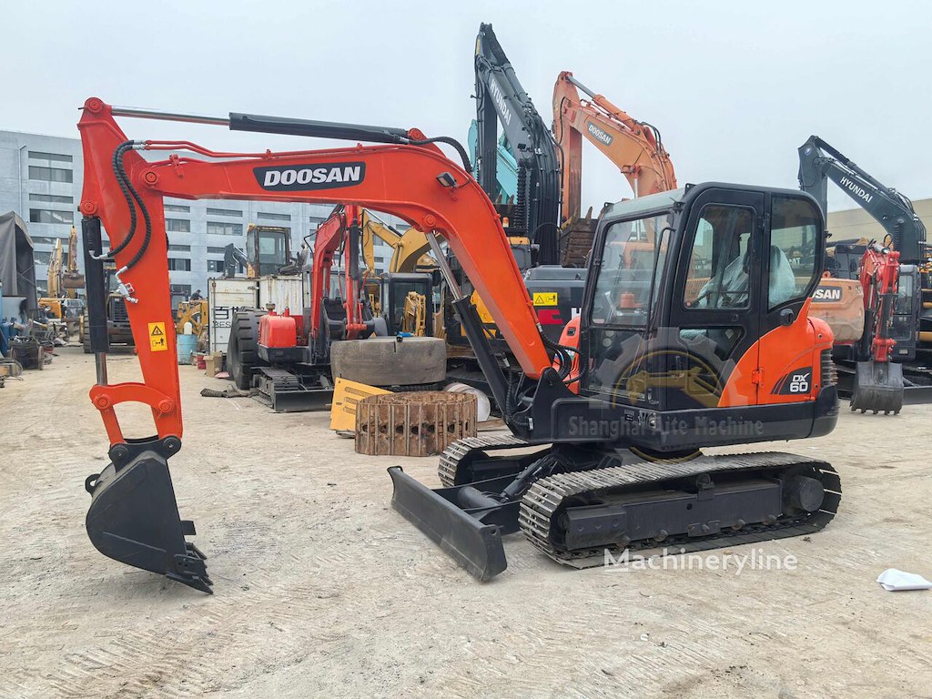 Doosan DX60 mini bager