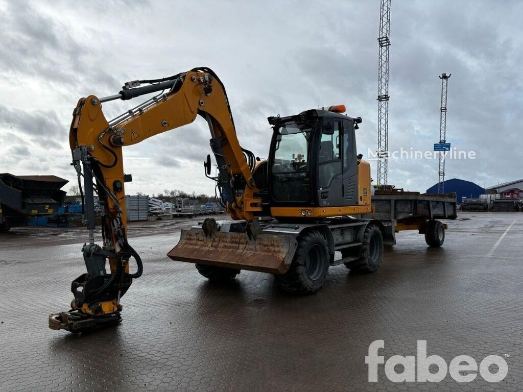 Prodaje se Liebherr A910 Hjulgrävare med redskap och kärra (126726) bager točkaš na aukciji