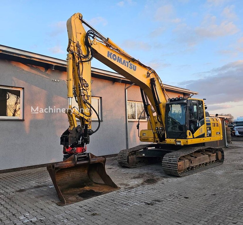 Komatsu PC 210 LC-10 bager guseničar