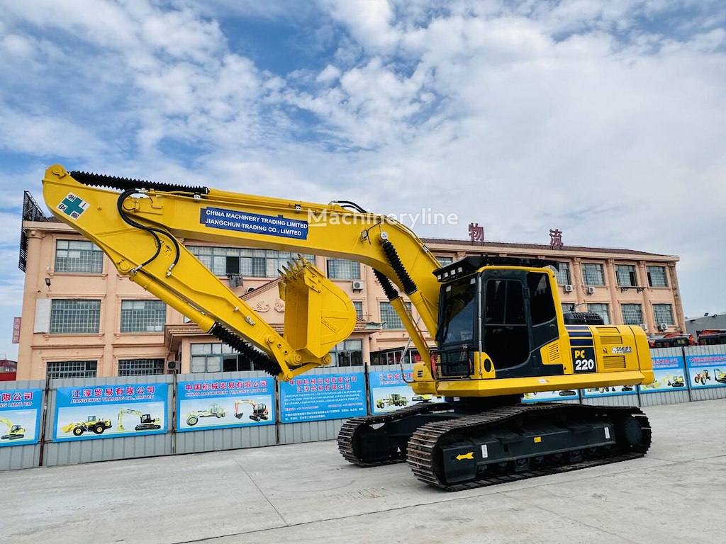 Komatsu PC220-8 bager guseničar