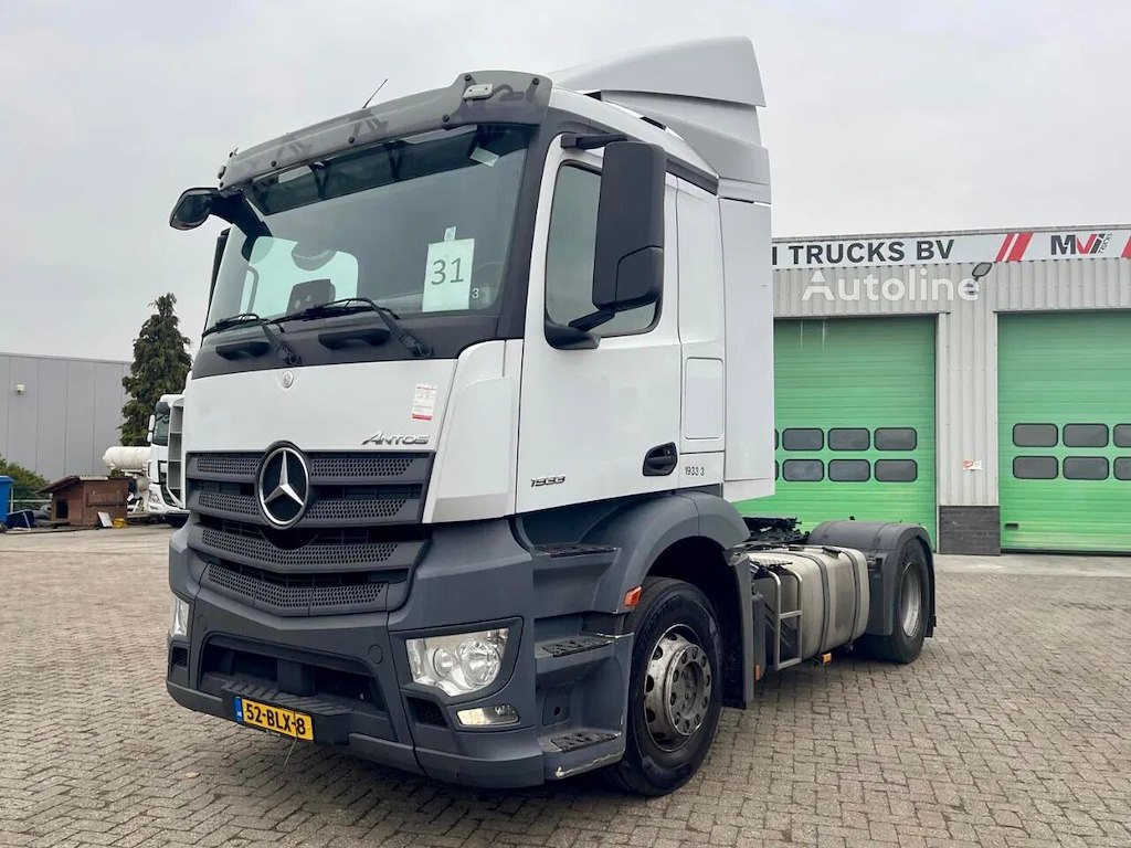 Mercedes-Benz Antos 1933 vin: WDB96340310330537 apk tot 22.02. 2027! origineel tegljač