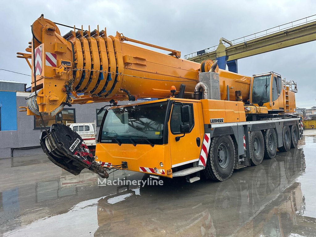Liebherr LTM 1200-5.1 dizalica za sve terene